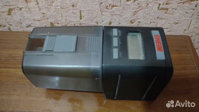 Автоматическая кормушка для аквариума eheim